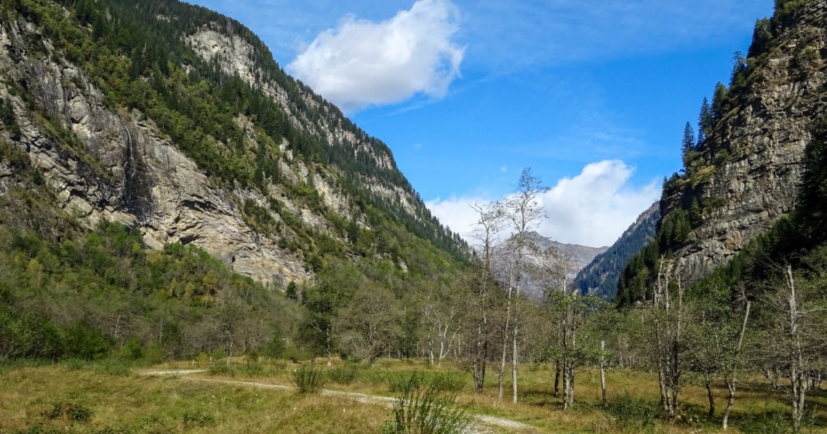Le long de la Calancasca dans le Parco Val Calanca