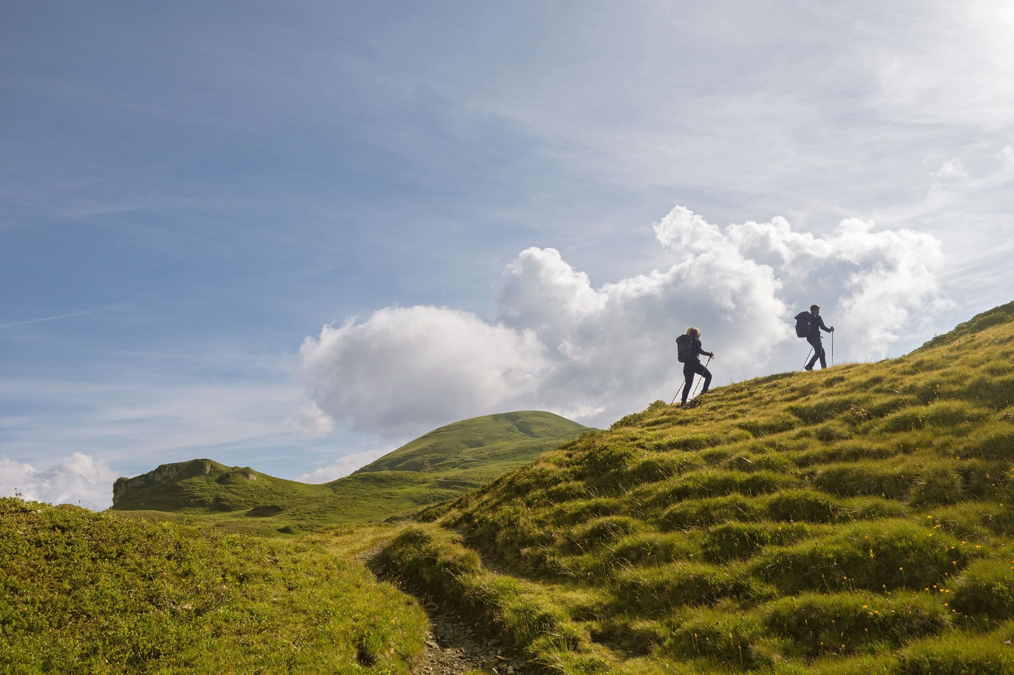 Schweizer Wanderwege | Wandern im Sommer • Schweizer Wanderwege